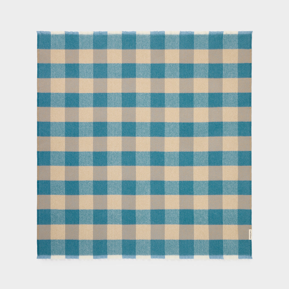 Traditional Check Picnic Rug in Wineglass Bay Blue – Waverley Mills