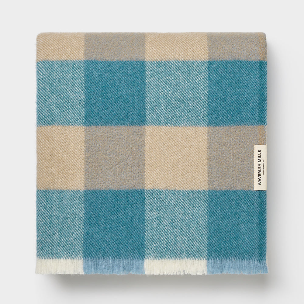 Traditional Check Picnic Rug in Wineglass Bay Blue – Waverley Mills